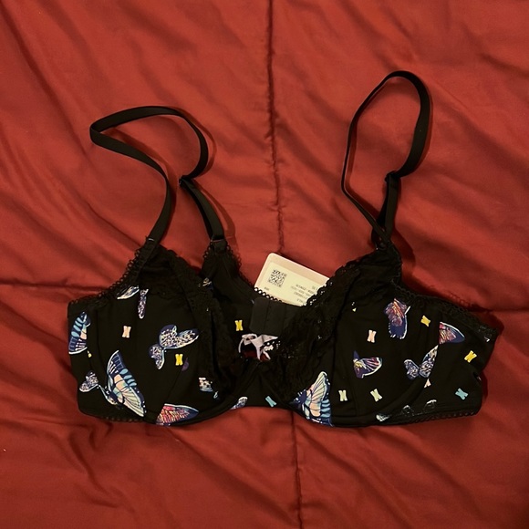 Savage X Fenty | Intimates & Sleepwear | Bnwt Bad Butterfly Bra By ...